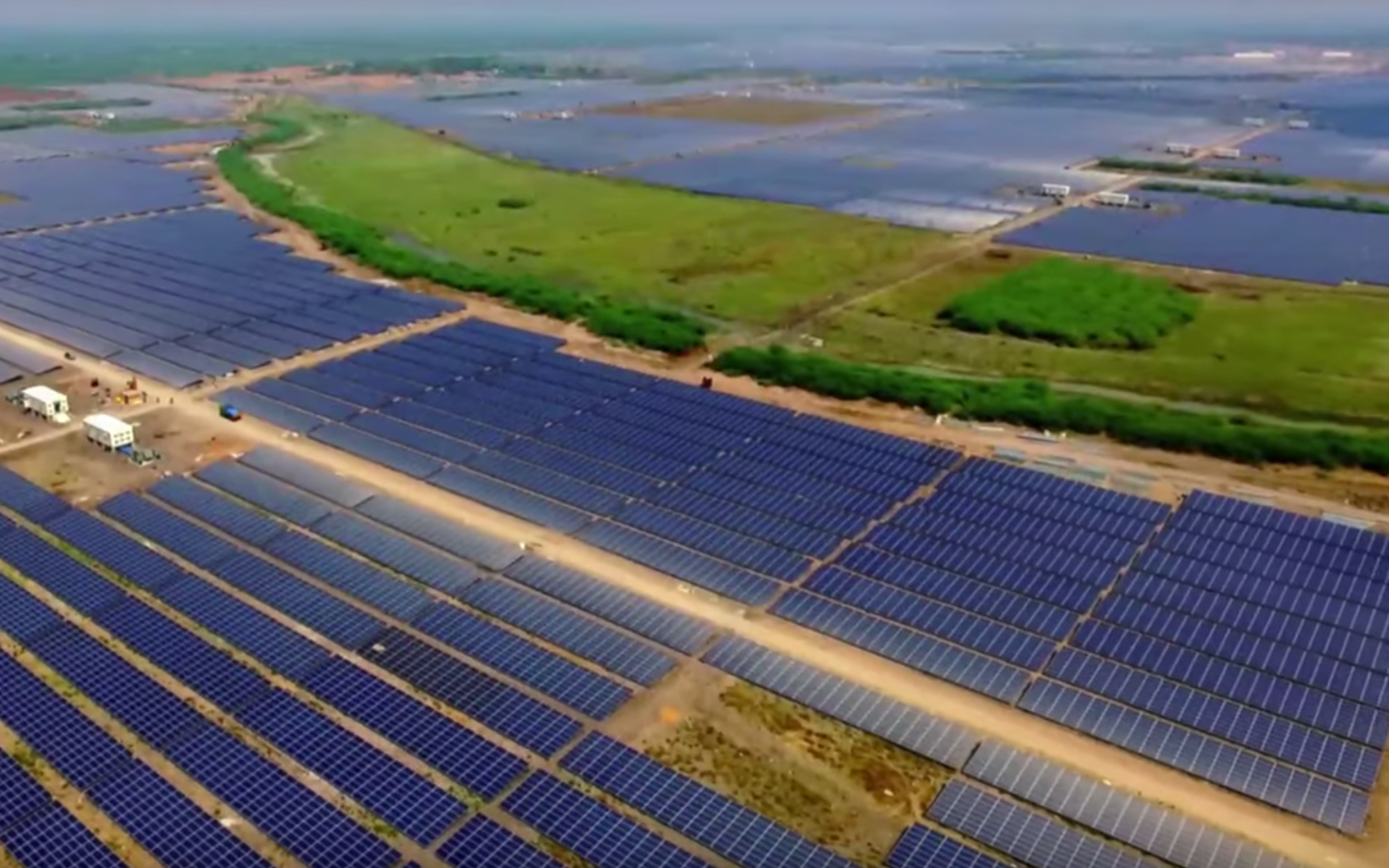 印度建成全球最大太陽能電場，總發電容量為 648 MW | TechNews 科技新報