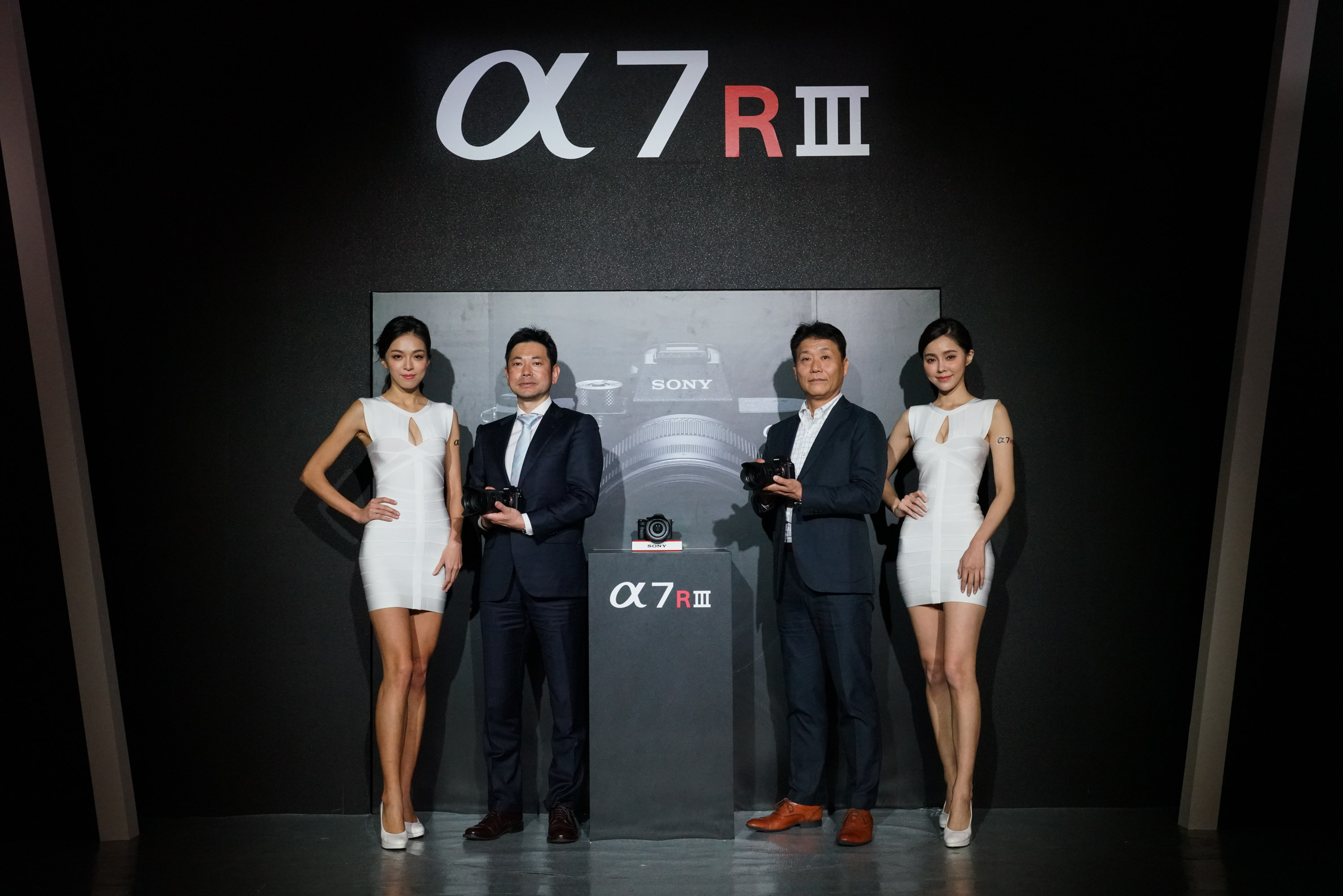 Sony 力推全片幅相機，全新 α7R III 在台上市 | TechNews 科技新報