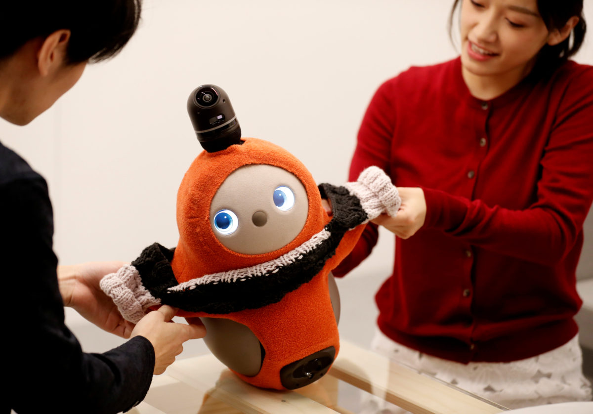 可愛就是正義，日本推出不實用陪伴型機器人 Lovot | TechNews 科技新報