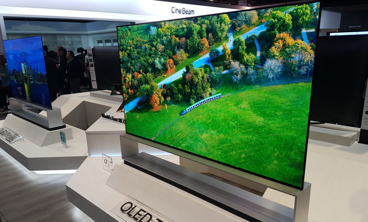 DSCC 預估：明年面板廠大型 OLED 設備支出為 0 | TechNews 科技新報