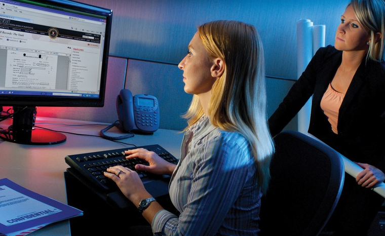 FBI 招募社群平台監控供應商，Facebook 再陷入隱私保護爭議 | TechNews 科技新報