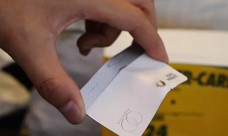 Apple Card 隱藏功能是擋子彈，鈦合金用料成關鍵 | TechNews 科技新報