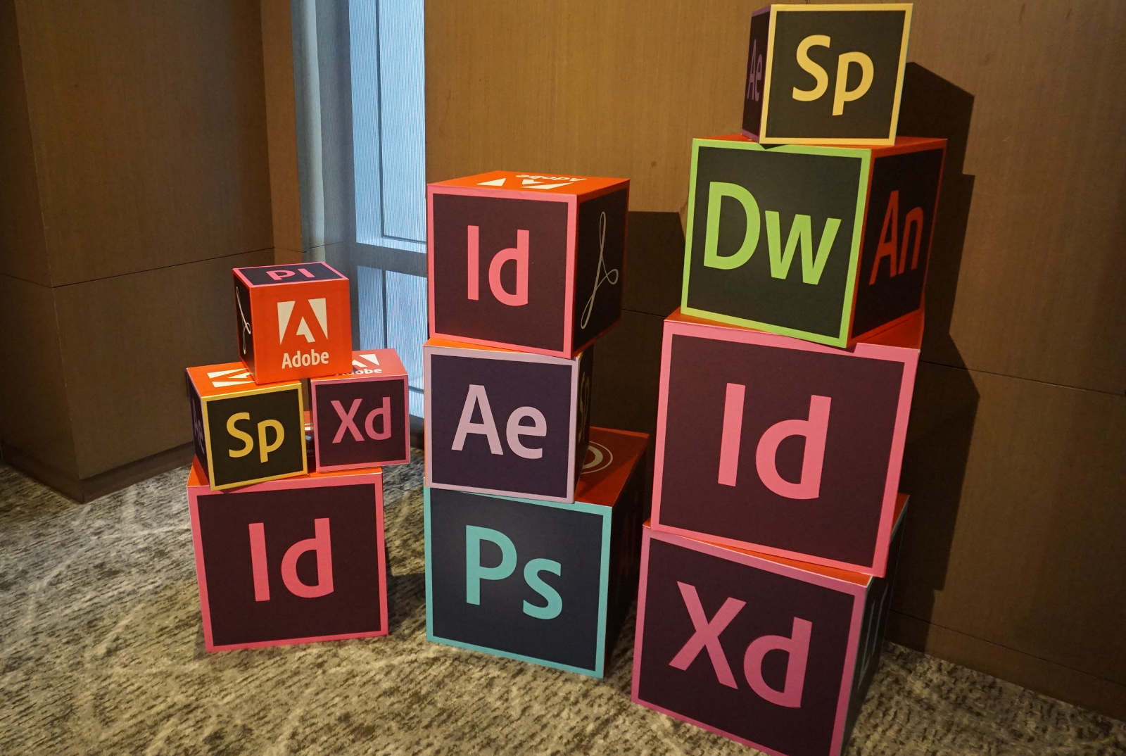 Adobe：給個十分鐘時間，iPad 版本 Photoshop 該有的功能都能找得到 | TechNews 科技新報