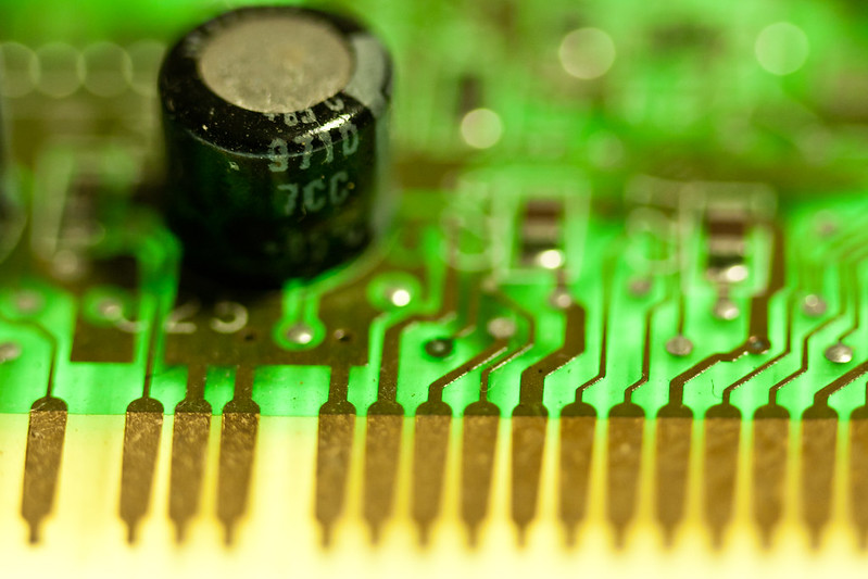 ABF 群雄擴產追趕不及，估缺貨可達 2023 年底 | TechNews 科技新報