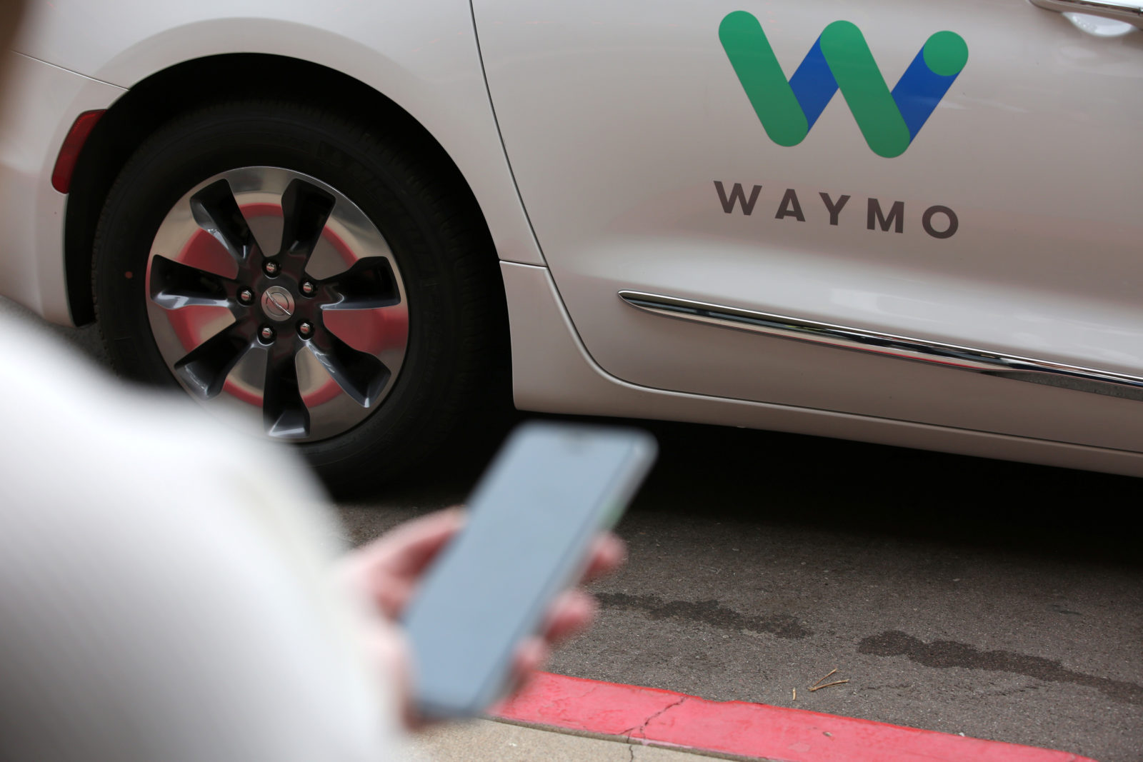 Waymo 宣布融資 25 億美元，推動自動駕駛技術 | TechNews 科技新報