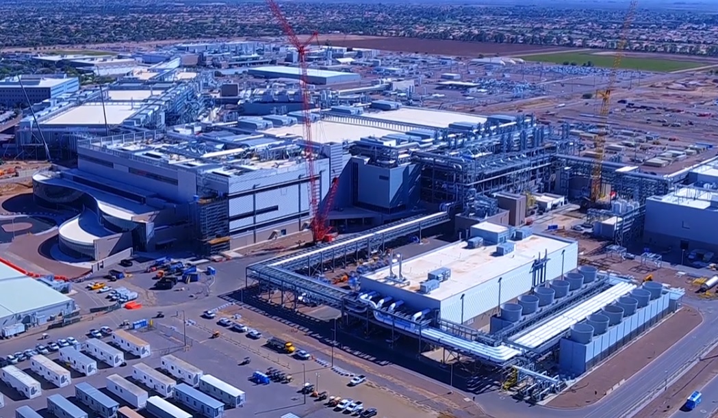 英特爾向外媒秀肌肉，展現重回半導體製造龍頭決心 | TechNews 科技新報