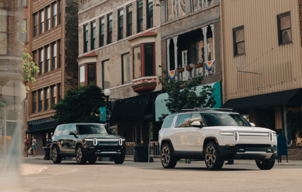 突破產能地獄，Rivian 純電休旅 R1S 開始交車 | TechNews 科技新報