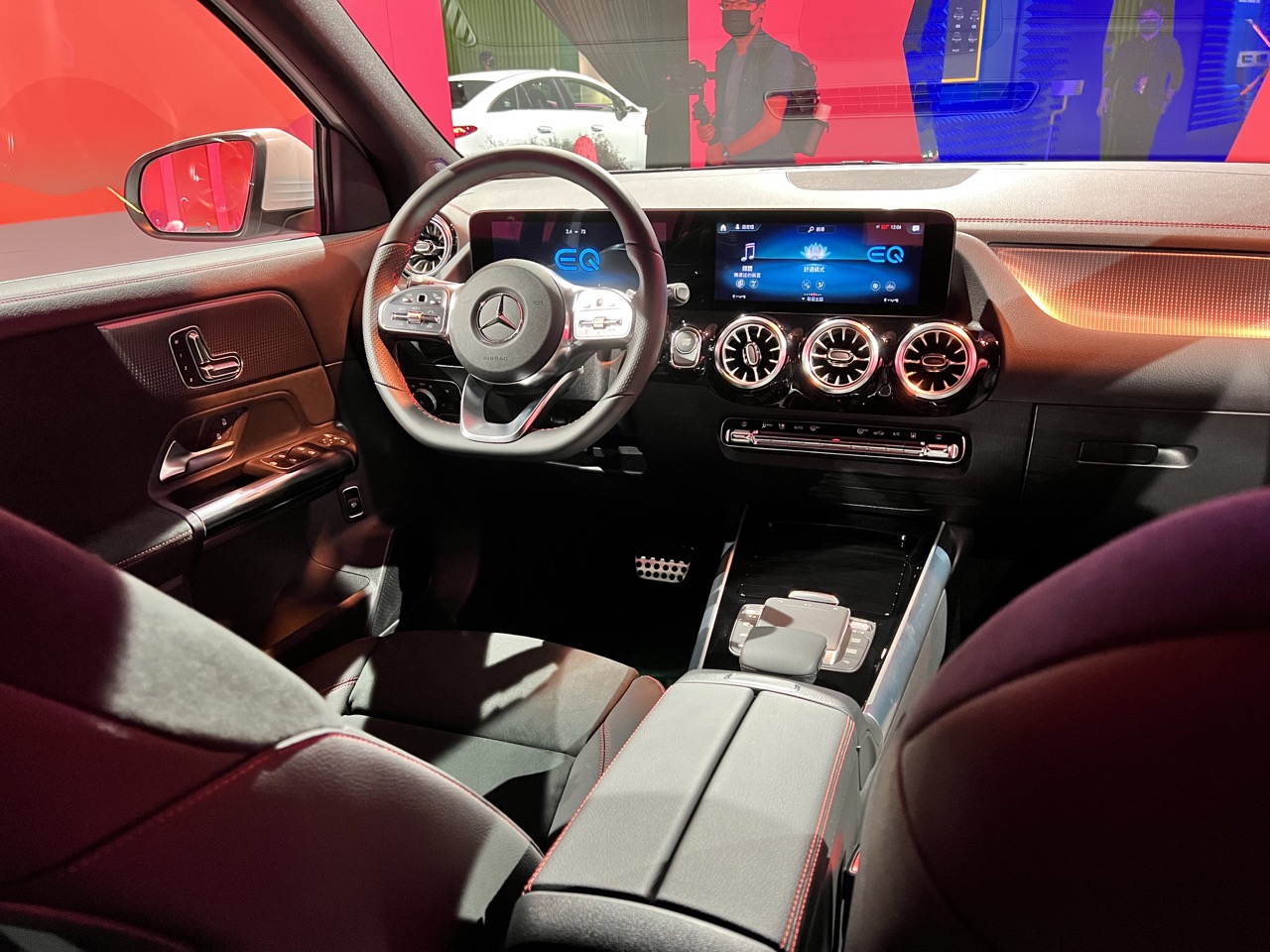 賓士電動車全軍出擊，EQA、EQB、EQE 同步開賣 | TechNews 科技新報