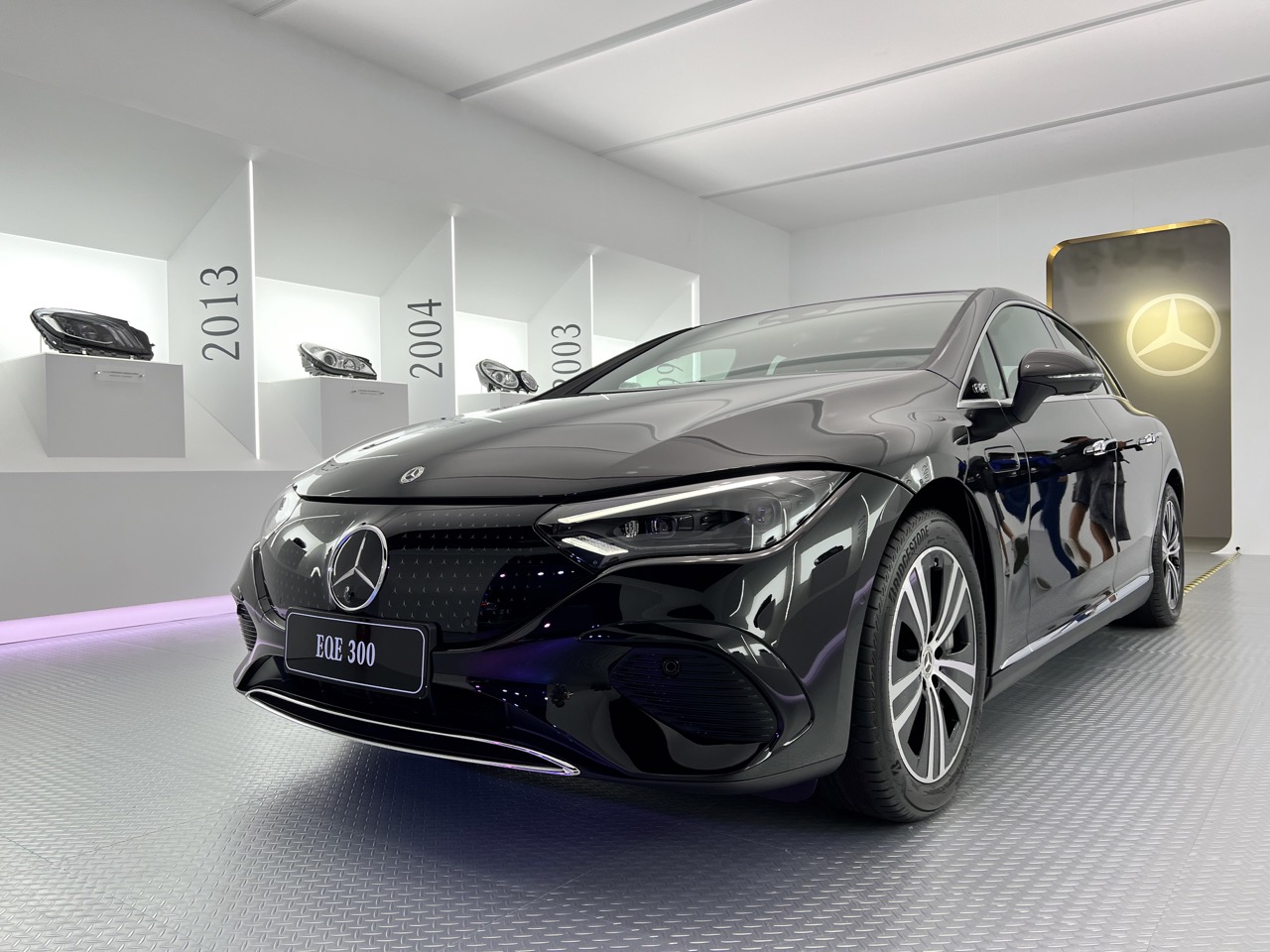 賓士電動車全軍出擊，EQA、EQB、EQE 同步開賣 | TechNews 科技新報