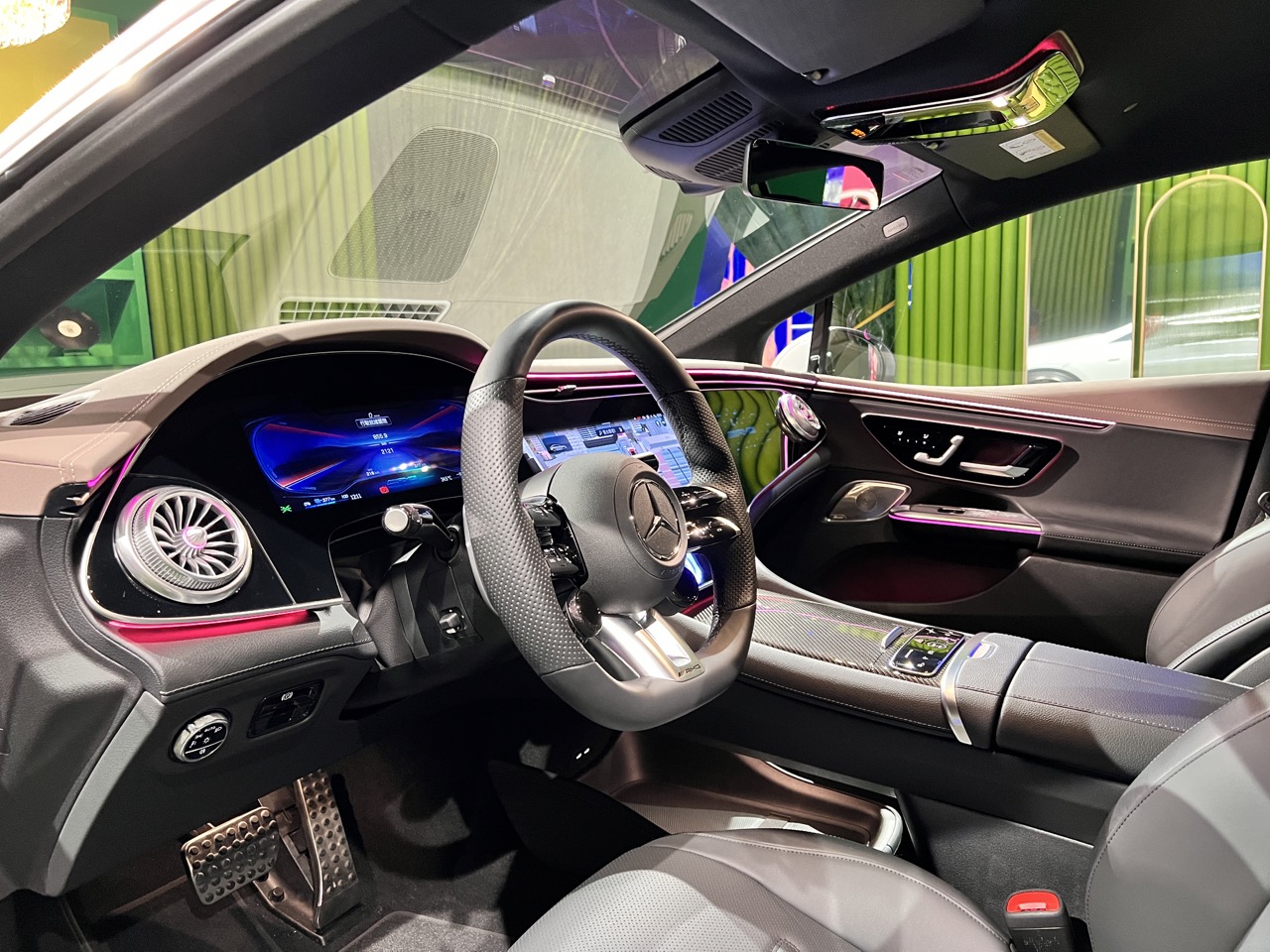 賓士電動車全軍出擊，EQA、EQB、EQE 同步開賣 | TechNews 科技新報