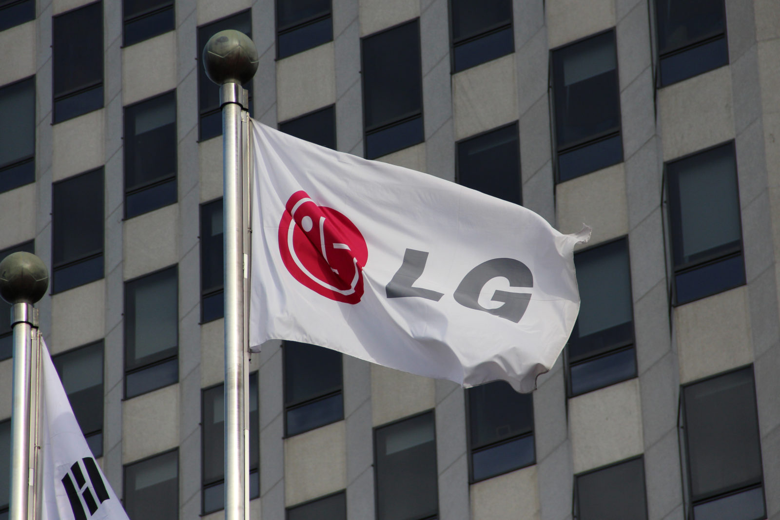 車用零件加持，LG Q1 獲利 14 年來首次擊敗三星 | TechNews 科技新報