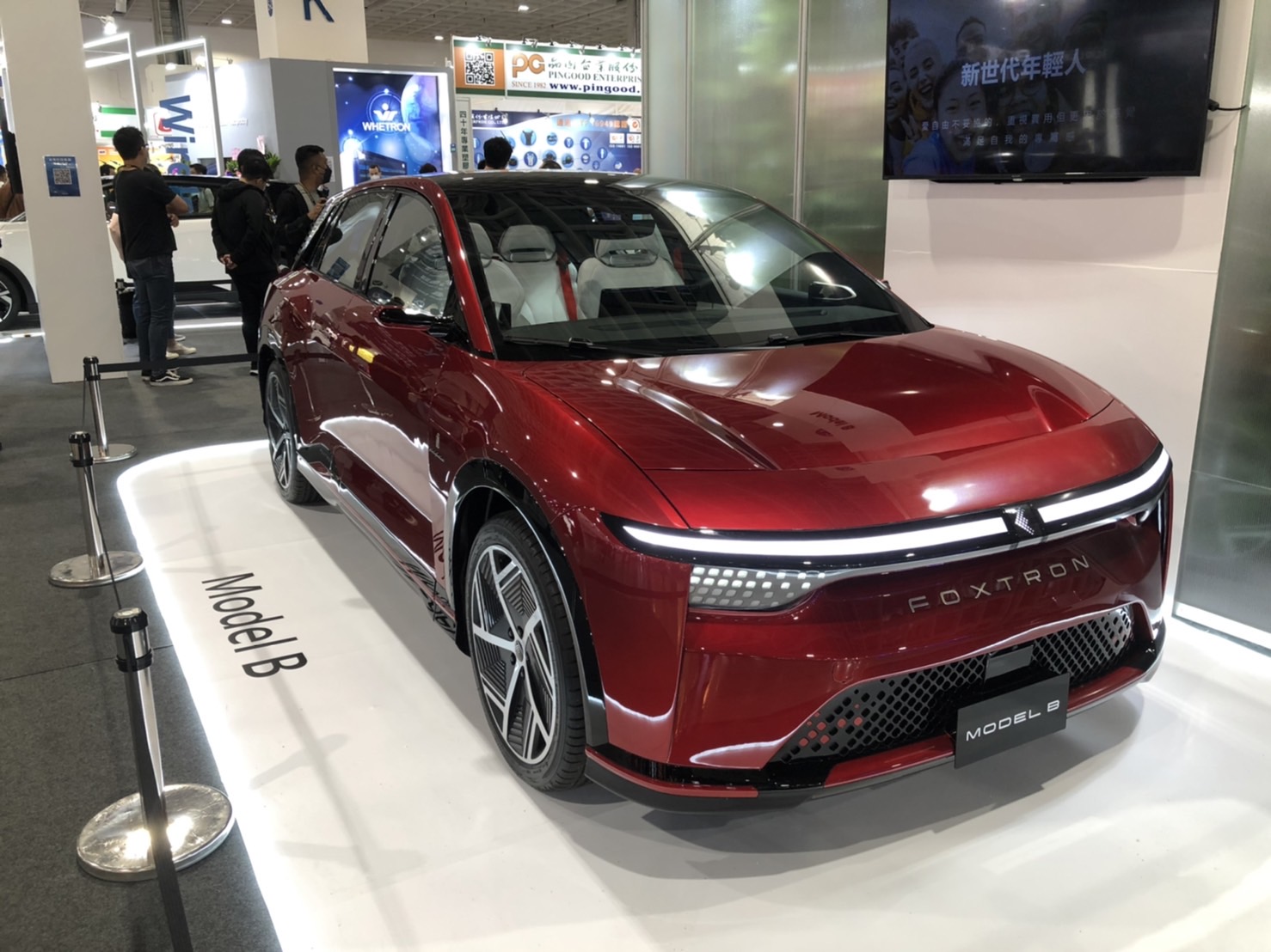 鴻海科技日，Model D 新電動車將亮相 | TechNews 科技新報