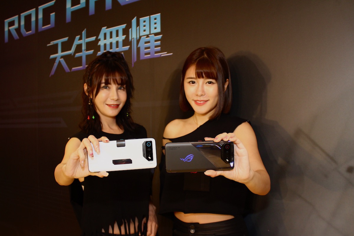 散熱升級、外接風扇增亮點，華碩發表 ROG Phone 7 電競新機 | TechNews 科技新報