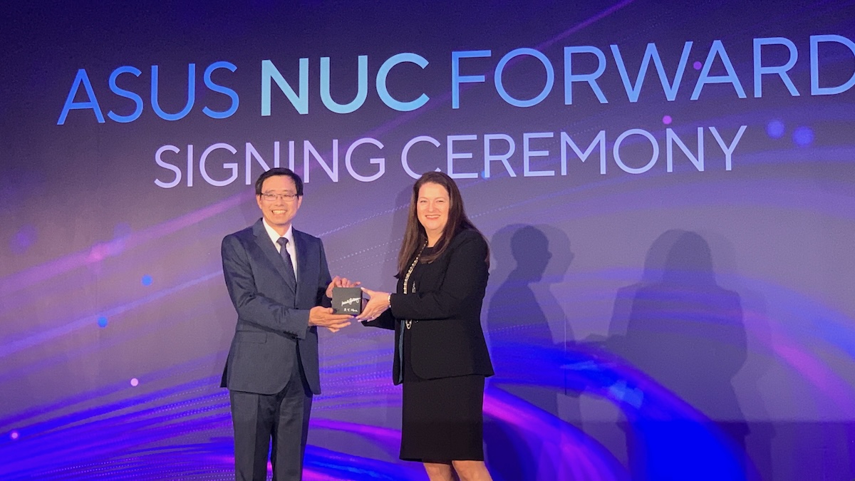 華碩獲英特爾正式授權，「ASUS NUC」新品先瞄準遊戲玩家 | TechNews 科技新報