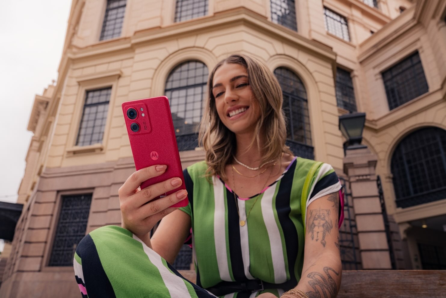 號稱最薄防水手機，motorola edge 40 上市 | TechNews 科技新報