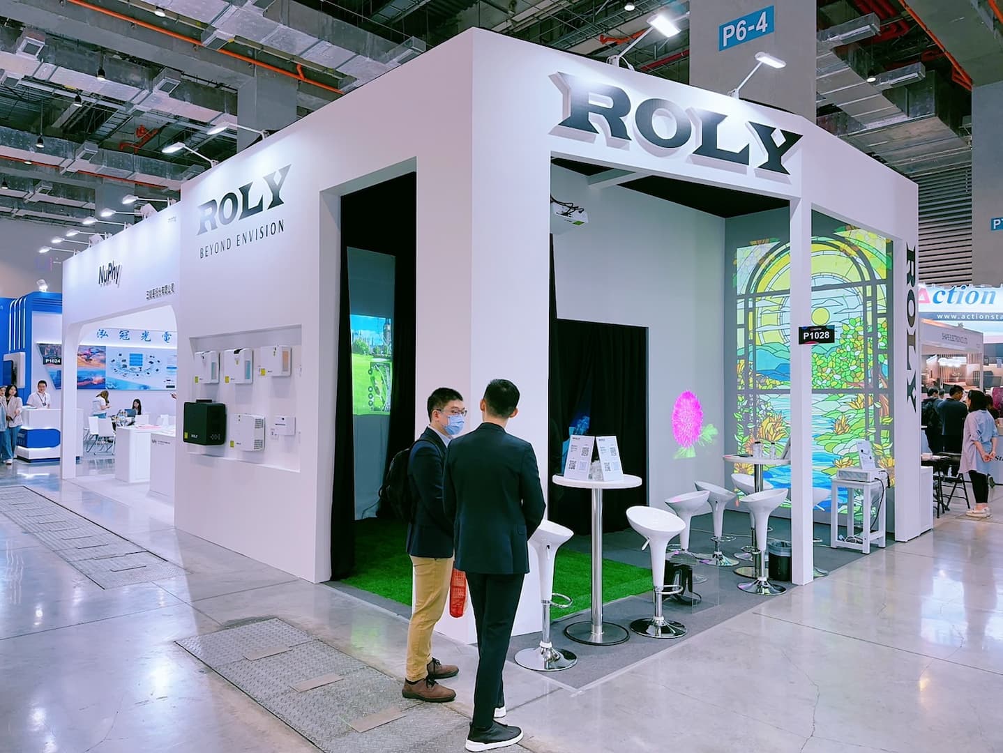 COMPUTEX 秀光影 3LCD 技術！ROLY 實現 4K 投影機多元應用 | TechNews 科技新報