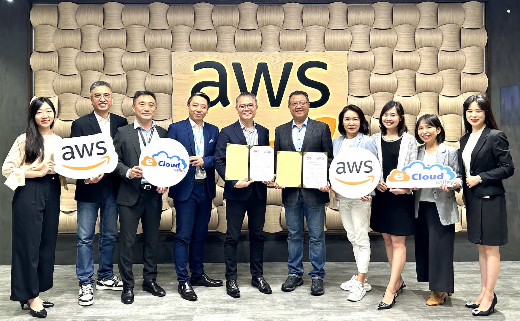助攻企業最佳化雲端轉型！伊雲谷與 AWS 合作聚焦研發與人才育留 | TechNews 科技新報