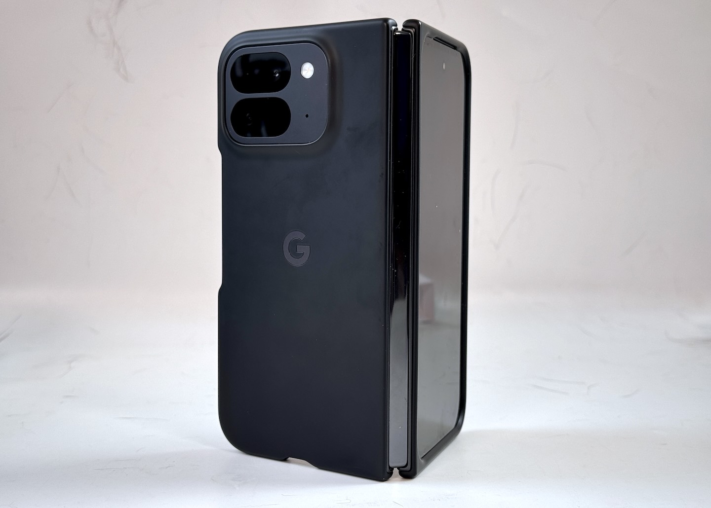 Google Pixel 9 Pro Fold 換顯示器要價比華為三摺機還貴 | TechNews 科技新報