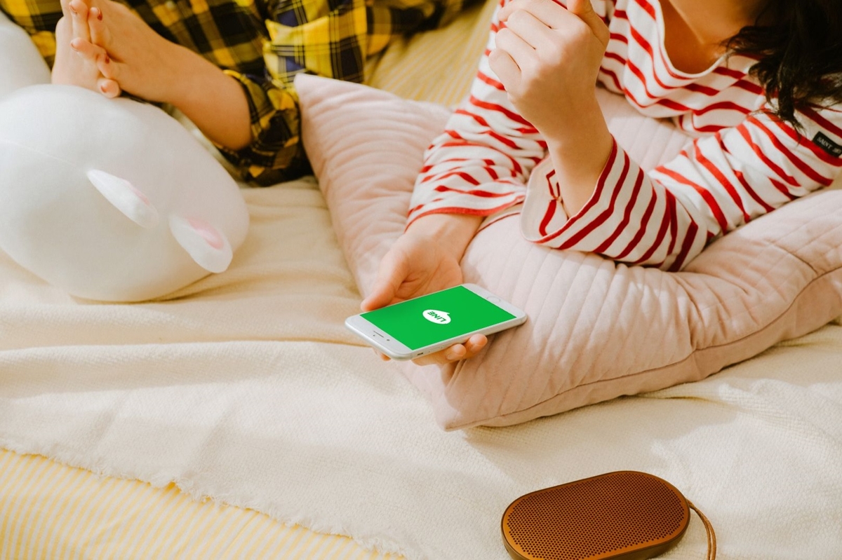 LINE 相簿出現不相關照片影響近 25 萬用戶，營運商致歉：程式錯誤 | TechNews 科技新報