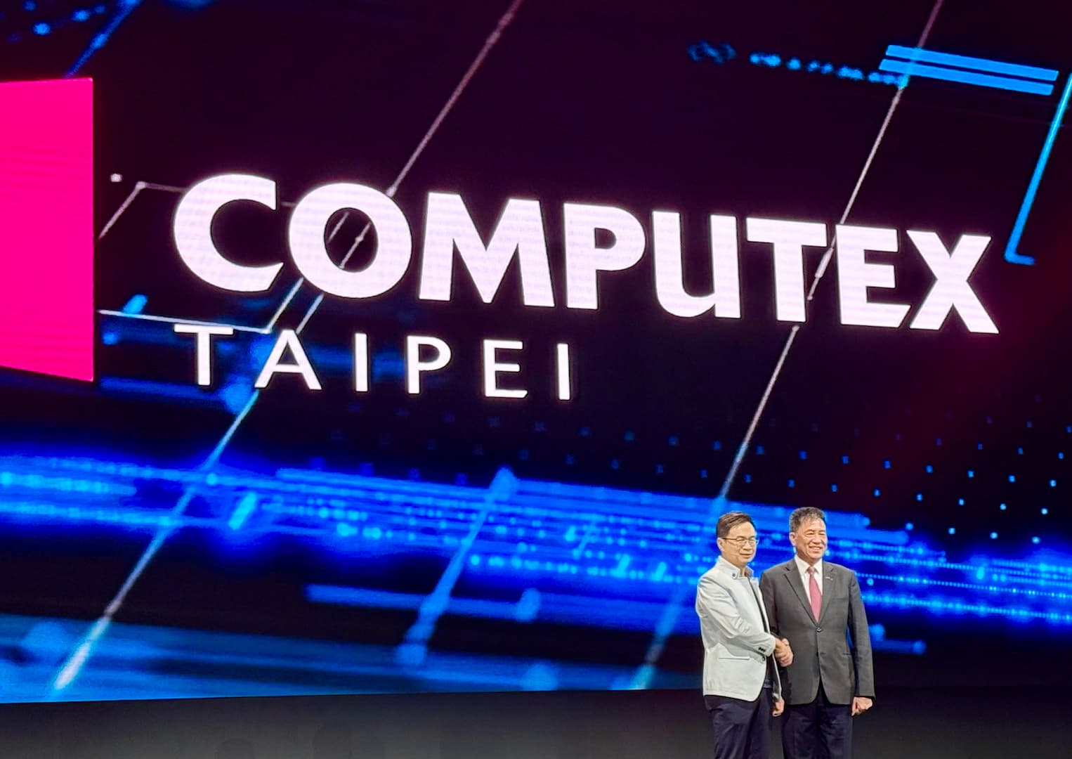 全球 AI 風向球盛會！貿協黃志芳：COMPUTEX 2025 聚焦 AI 下一步 | TechNews 科技新報