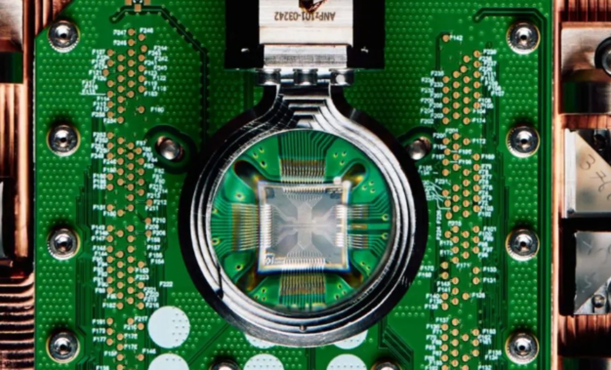 量子晶片挑戰 GPU 王座？IonQ 稱輾壓 NVIDIA Blackwell | TechNews 科技新報